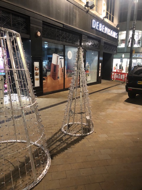 Leeds Pixel – Acorn Lighting