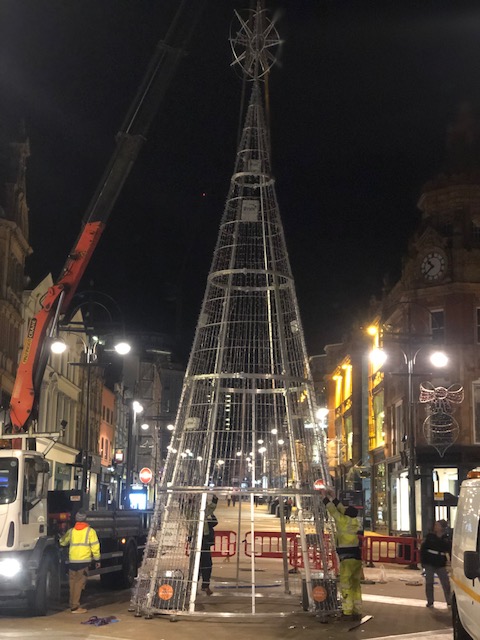 Leeds Pixel – Acorn Lighting